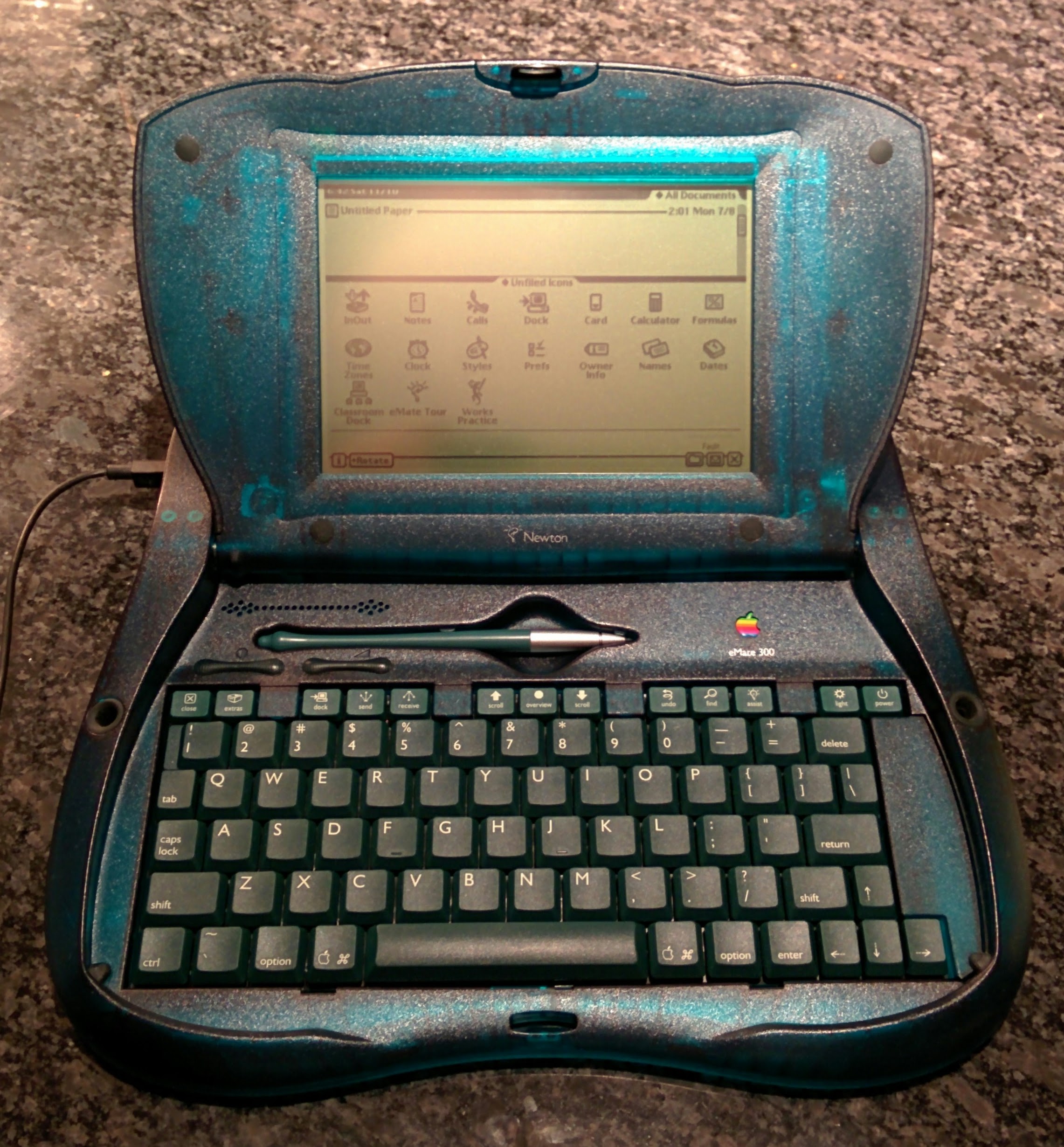 Apple eMate 300 – nickmelnick